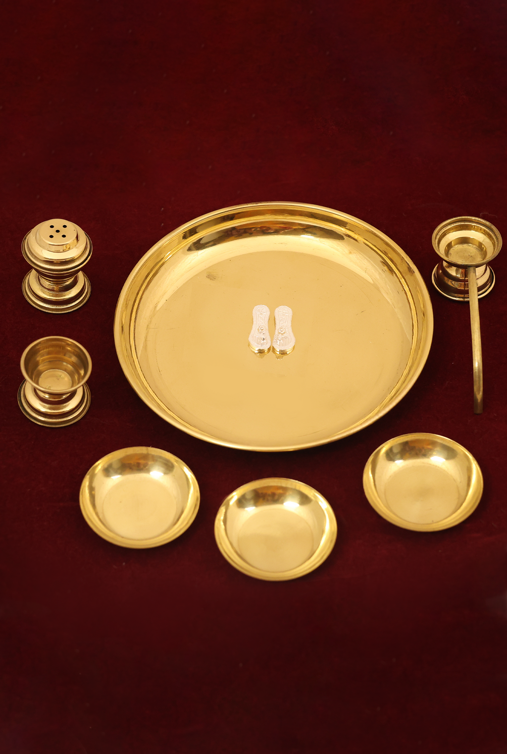 Brass Guru Pooja Kit (Delivery India Only) – madhurya.com